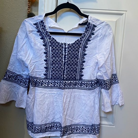 Blue Rain | Tops | Nwt White Blouse With Navy Embroidered Details ...